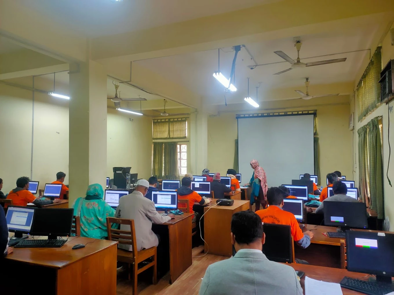 bdskills.org l Largest Skills & Job Portal in Bangladesh